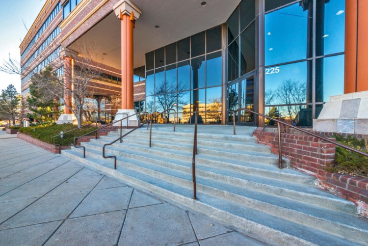 Professional Meeting Rooms at 1001 Bannock St, Denver CO | Book Now