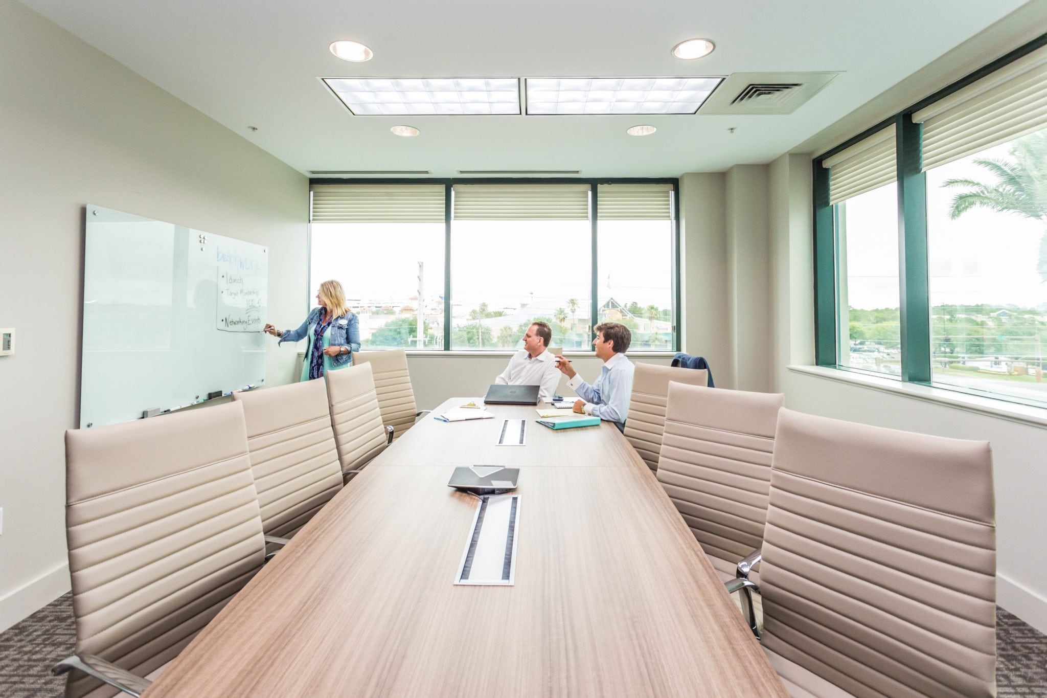 Mobile Conference Room Rentals & Meeting Rooms